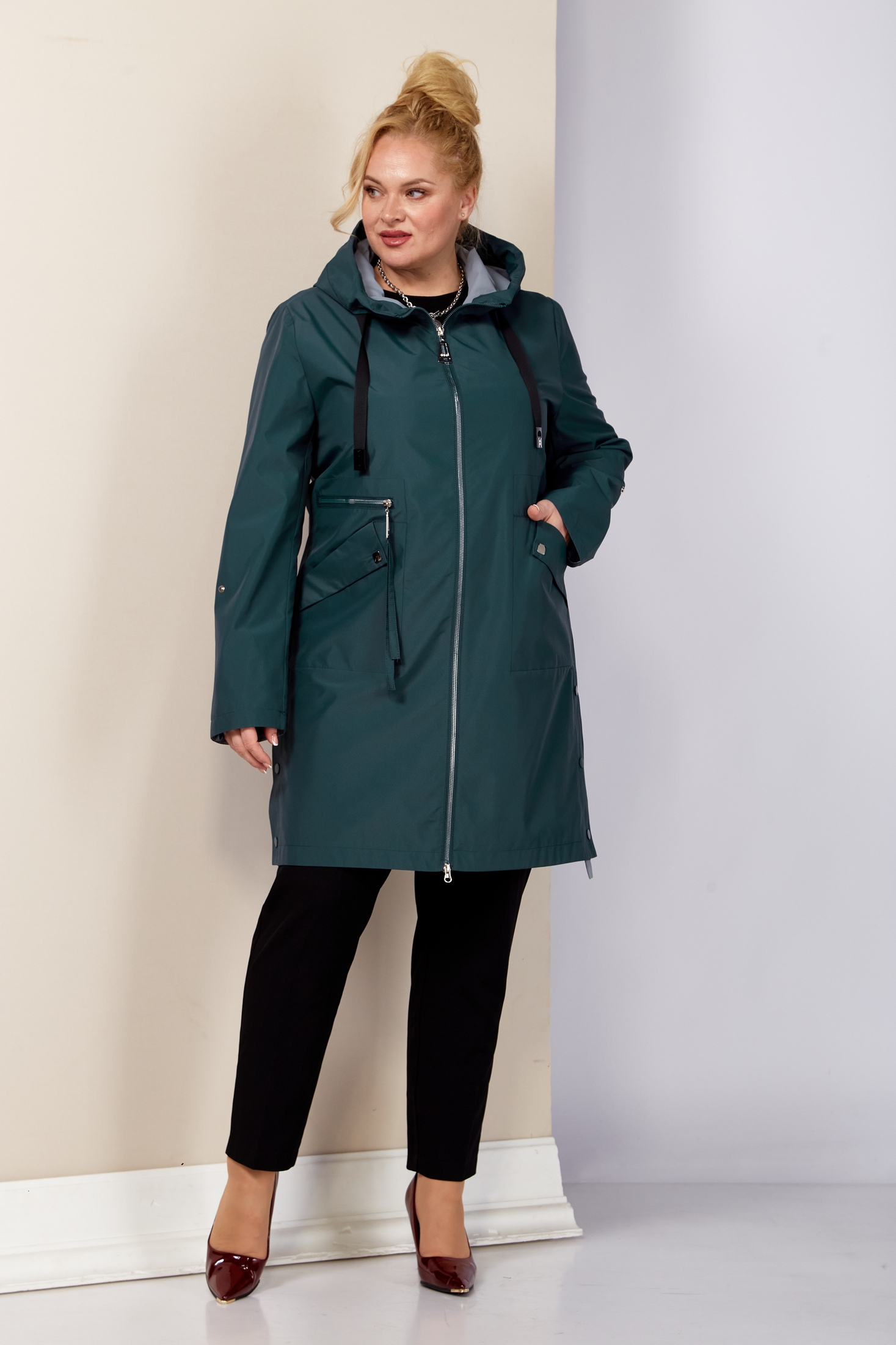 Плащ 2188 тёмный изумруд Shetti купить в интернет магазине | в наличии